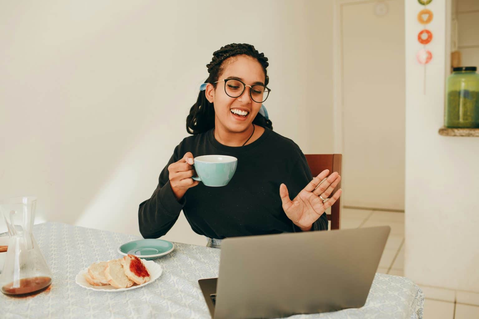 7 Simple Yet Effective Ways to Boost Team Morale | Haptivate